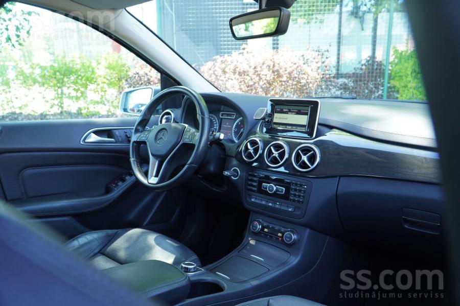 Grey Mercedes-Benz B 220 2014 in Riga, with an engine capacity of 2.10 L and mileage of 162 thousand km for 8390 €, photo 14 on AUTOMOTO.COM.LV