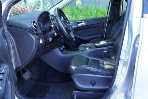 Grey Mercedes-Benz B 220 2014 in Riga, with an engine capacity of 2.10 L and mileage of 162 thousand km for 8390 €, photo 17 on AUTOMOTO.COM.LV