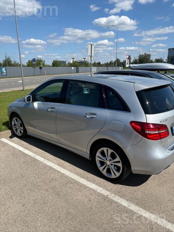 Pelēks Mercedes-Benz B 220 2015 Rīga, ar dzinēja tilpumu 2.00 L un nobraukumu 86 tūkst. km par 14600 €, foto 4 vietnē AUTOMOTO.COM.LV