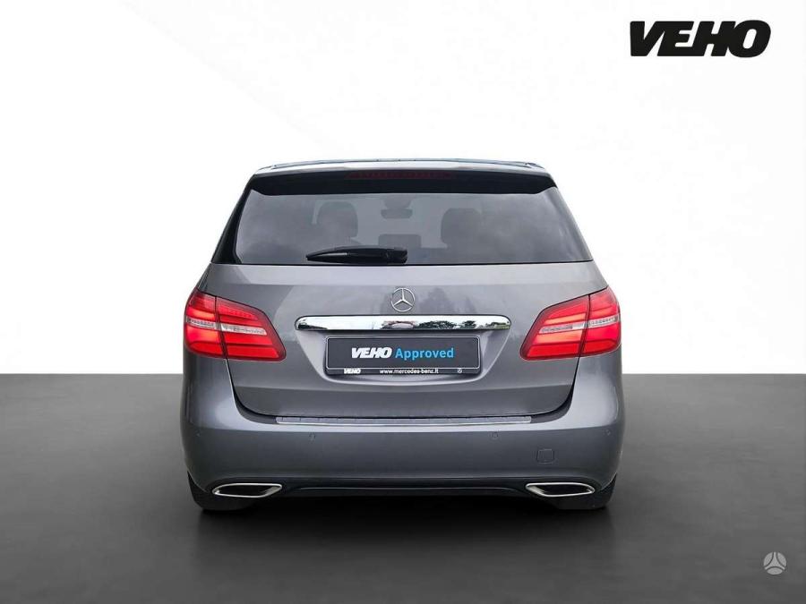 Grey Mercedes-Benz B 220 2017 in Klaipeda, with an engine capacity of 1.99 L and mileage of 96 thousand km for 14000 €, photo 5 on AUTOMOTO.COM.LV