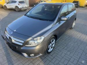 Grey Mercedes-Benz B 220 2014 in Kaunas, with an engine capacity of 2.00 L and mileage of 126 thousand km for 5500 €, photo  on AUTOMOTO.COM.LV