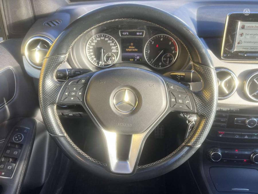 Pelēks Mercedes-Benz B 220 2014 Kauņa, ar dzinēja tilpumu 2.00 L un nobraukumu 126 tūkst. km par 5500 €, foto 7 vietnē AUTOMOTO.COM.LV