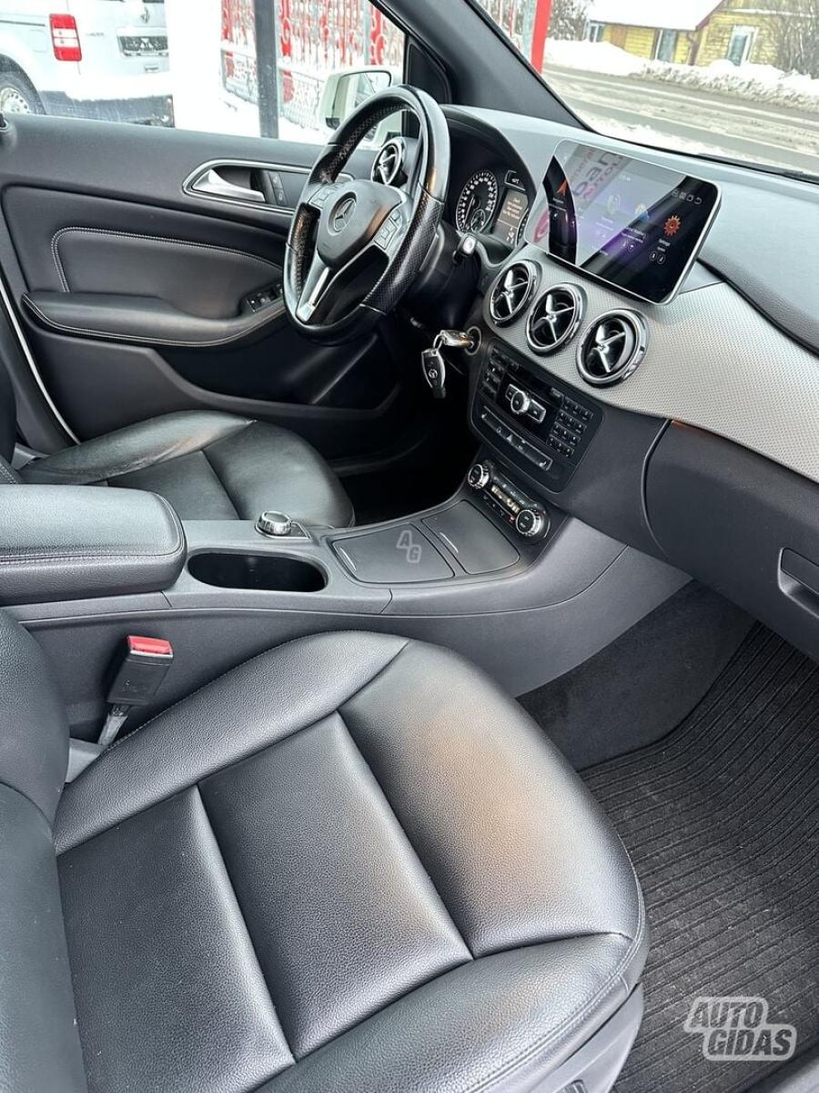 Mercedes-Benz B 220 2013 Pabradė, ar dzinēja tilpumu 2.10 L un nobraukumu 216 tūkst. km par 7350 €, foto 9 vietnē AUTOMOTO.COM.LV