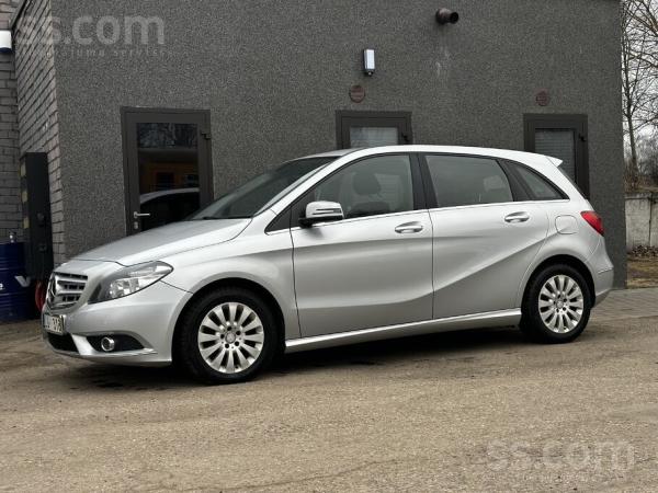 Mercedes-Benz B 220 2014 in Riga, with an engine capacity of 2.20 L and mileage of 163 thousand km for 8700 €, photo 4 on AUTOMOTO.COM.LV