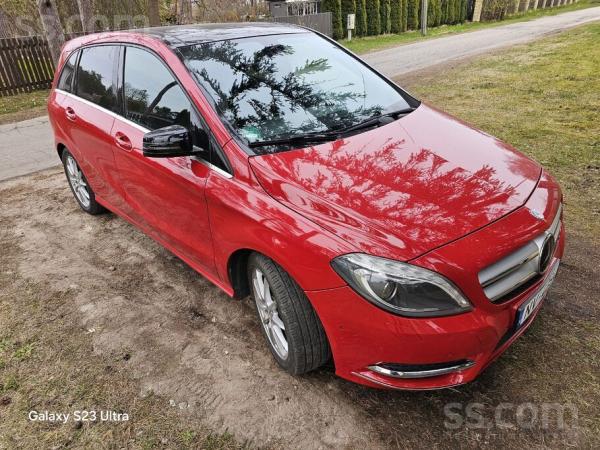 Sarkans Mercedes-Benz B 220 2013 Jūrmala, ar dzinēja tilpumu 2.20 L un nobraukumu 271 tūkst. km par 7500 €, foto 3 vietnē AUTOMOTO.COM.LV