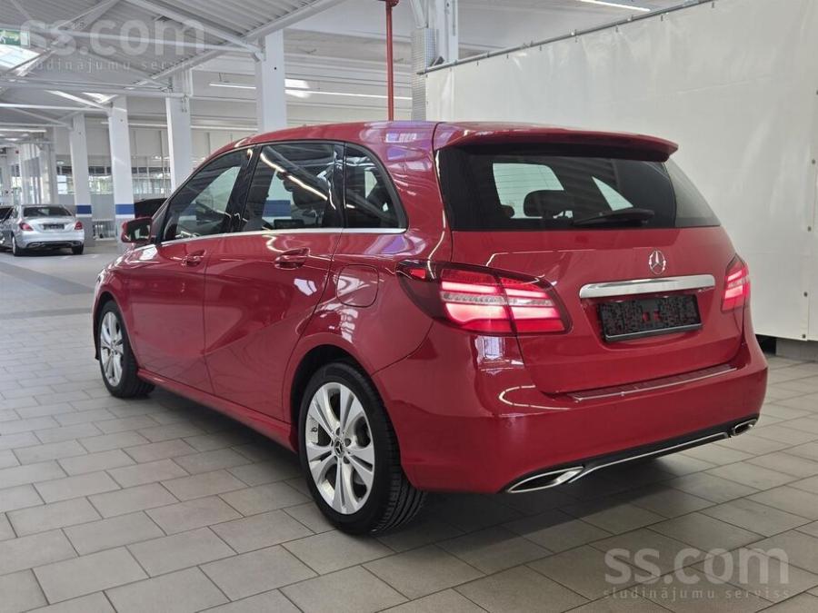Sarkans Mercedes-Benz B 220 2017 Rīga, ar dzinēja tilpumu 2.10 L un nobraukumu 239 tūkst. km par 10990 €, foto 5 vietnē AUTOMOTO.COM.LV