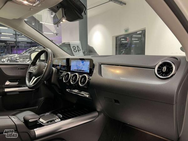 White Mercedes-Benz B 220 2019 in Kaunas, with an engine capacity of 2.00 L and mileage of 65 thousand km for 27497 €, photo 6 on AUTOMOTO.COM.LV