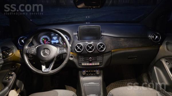 Melns Mercedes-Benz b-250 2015 Rīga, ar dzinēja tilpumu 0.00 L un nobraukumu 81 tūkst. km par 7500 €, foto 10 vietnē AUTOMOTO.COM.LV