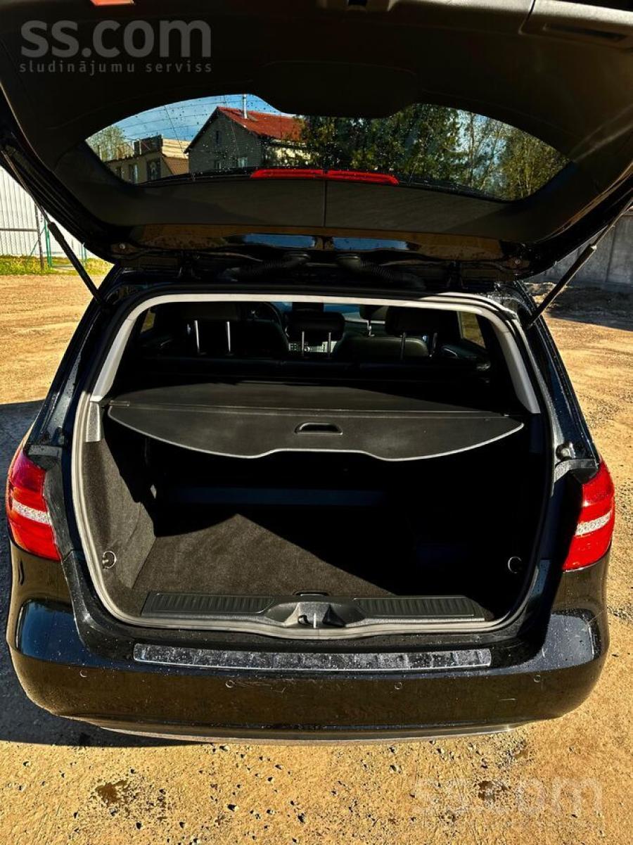 Melns Mercedes-Benz b-250 2016 Ogre, ar dzinēja tilpumu 0.00 L un nobraukumu 0 tūkst. km par 10900 €, foto 7 vietnē AUTOMOTO.COM.LV