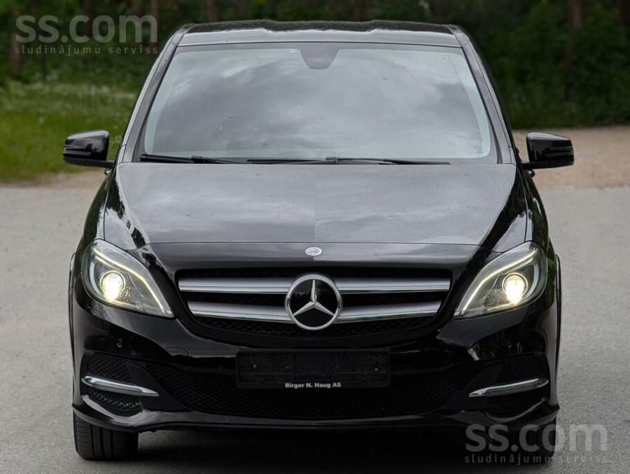 Melns Mercedes-Benz b-250 2016 Jūrmala, ar dzinēja tilpumu 0.00 L un nobraukumu 119 tūkst. km par 7990 €, foto 5 vietnē AUTOMOTO.COM.LV