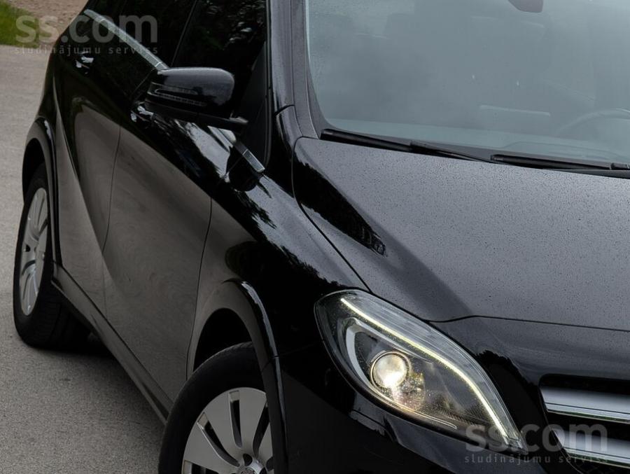 Melns Mercedes-Benz b-250 2016 Jūrmala, ar dzinēja tilpumu 0.00 L un nobraukumu 119 tūkst. km par 7990 €, foto 7 vietnē AUTOMOTO.COM.LV
