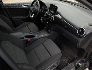 Melns Mercedes-Benz b-250 2016 Jūrmala, ar dzinēja tilpumu 0.00 L un nobraukumu 119 tūkst. km par 7990 €, foto 14 vietnē AUTOMOTO.COM.LV