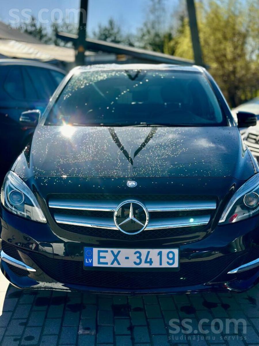 Melns Mercedes-Benz b-250 2016 Ogre, ar dzinēja tilpumu 0.00 L un nobraukumu 0 tūkst. km par 10900 €, foto 1 vietnē AUTOMOTO.COM.LV
