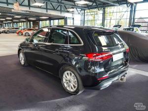 Melns Mercedes-Benz b-250 2022 Kauņa, ar dzinēja tilpumu 1.30 L un nobraukumu 34 tūkst. km par 31464 €, foto 9 vietnē AUTOMOTO.COM.LV