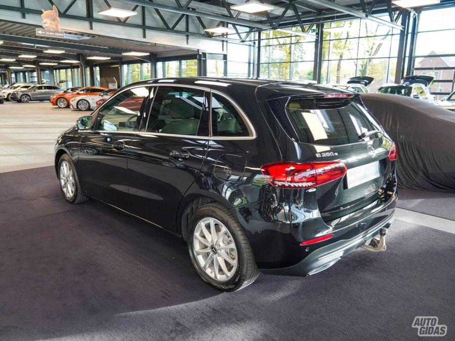 Melns Mercedes-Benz b-250 2022 Kauņa, ar dzinēja tilpumu 1.30 L un nobraukumu 34 tūkst. km par 31464 €, foto 9 vietnē AUTOMOTO.COM.LV