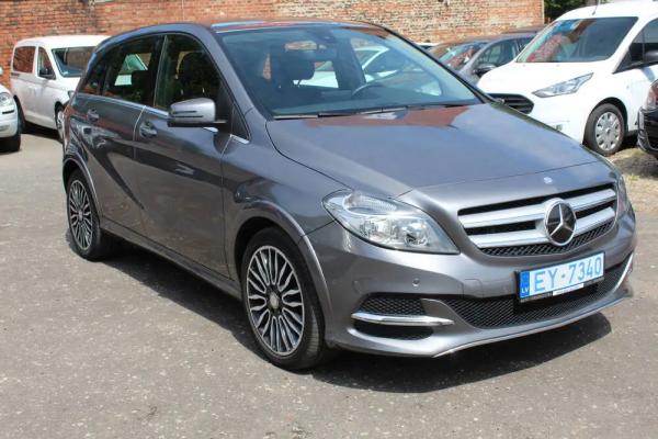 Grey Mercedes-Benz b-250 2016 in Liepaja, with an engine capacity of 0.00 L and mileage of 134 thousand km for 8000 €, photo 1 on AUTOMOTO.COM.LV