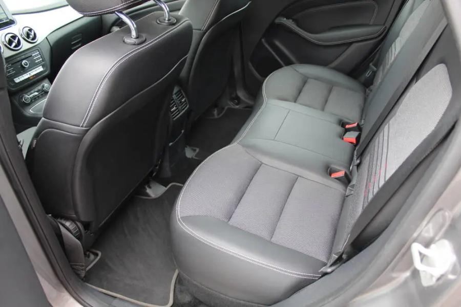 Grey Mercedes-Benz b-250 2016 in Liepaja, with an engine capacity of 0.00 L and mileage of 134 thousand km for 8000 €, photo 9 on AUTOMOTO.COM.LV