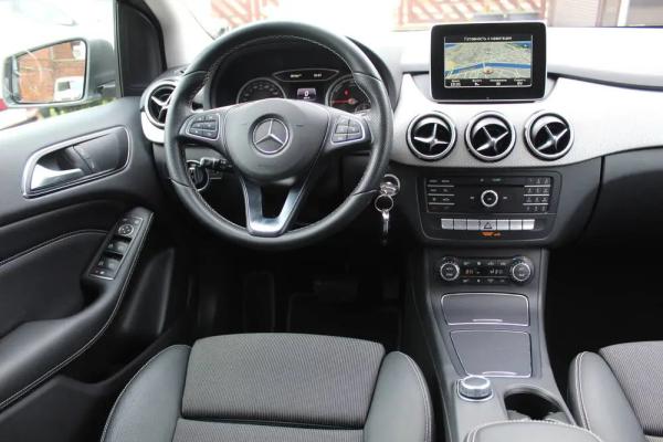 Grey Mercedes-Benz b-250 2016 in Liepaja, with an engine capacity of 0.00 L and mileage of 134 thousand km for 8000 €, photo 10 on AUTOMOTO.COM.LV