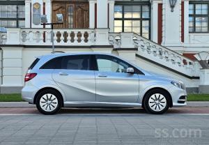 Pelēks Mercedes-Benz b-250 2016 Jelgava, ar dzinēja tilpumu 0.00 L un nobraukumu 68 tūkst. km par 9990 €, foto 6 vietnē AUTOMOTO.COM.LV