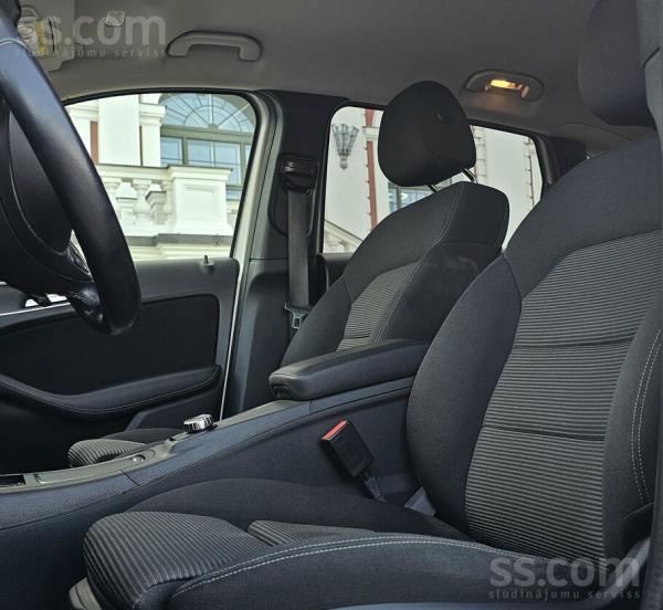 Pelēks Mercedes-Benz b-250 2016 Jelgava, ar dzinēja tilpumu 0.00 L un nobraukumu 68 tūkst. km par 9990 €, foto 9 vietnē AUTOMOTO.COM.LV