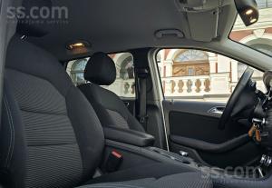 Pelēks Mercedes-Benz b-250 2016 Jelgava, ar dzinēja tilpumu 0.00 L un nobraukumu 68 tūkst. km par 9990 €, foto 11 vietnē AUTOMOTO.COM.LV