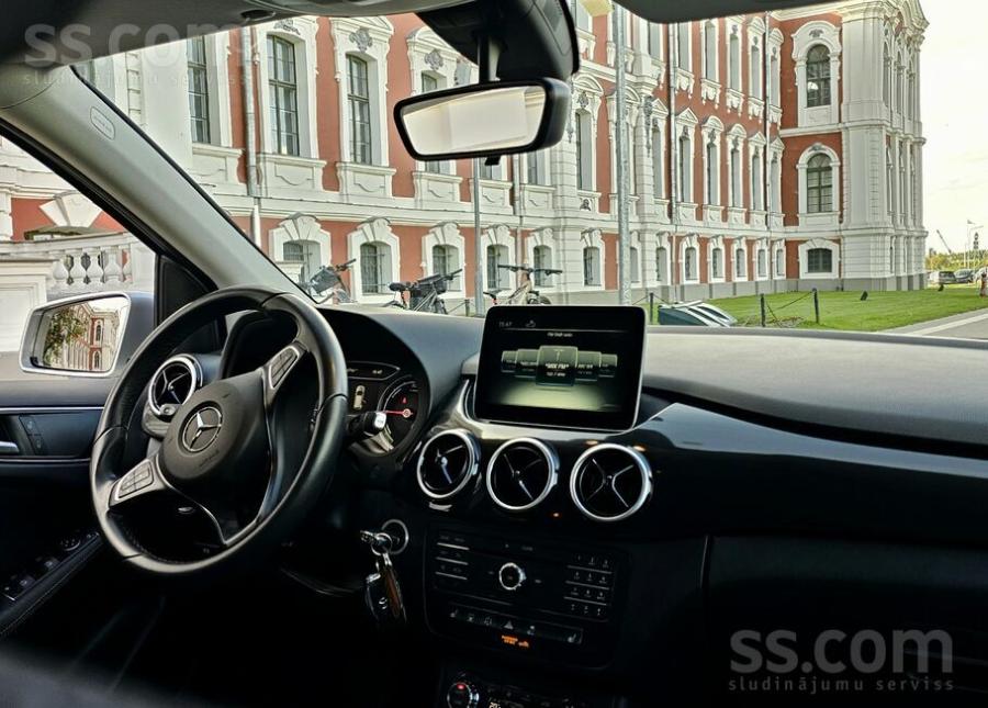 Pelēks Mercedes-Benz b-250 2016 Jelgava, ar dzinēja tilpumu 0.00 L un nobraukumu 68 tūkst. km par 9990 €, foto 13 vietnē AUTOMOTO.COM.LV