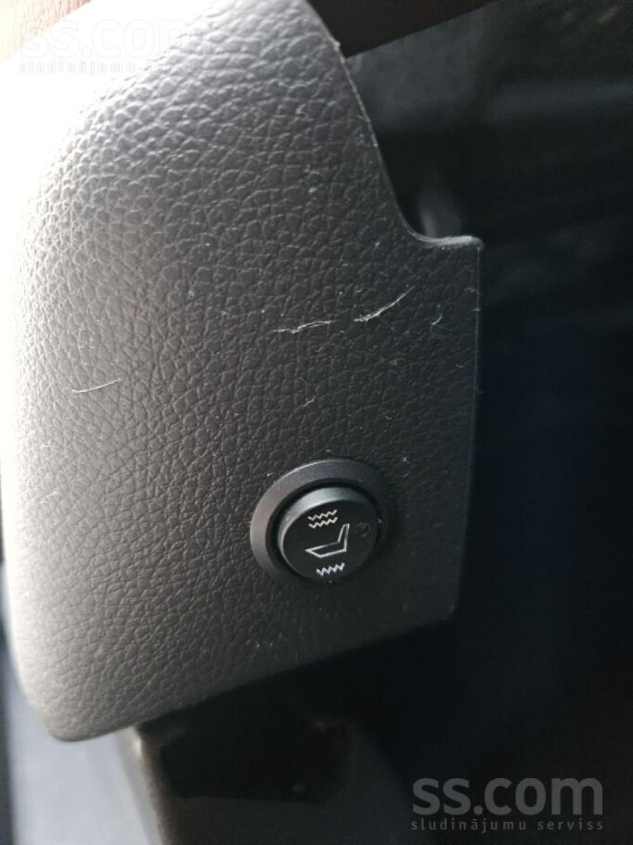 Mercedes-Benz b-250 2015 Cēsis, ar dzinēja tilpumu 0.00 L un nobraukumu 131 tūkst. km par 9000 €, foto 15 vietnē AUTOMOTO.COM.LV