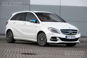 Balts Mercedes-Benz b-250 2015 Rīga, ar dzinēja tilpumu 0.00 L un nobraukumu 135 tūkst. km par 10750 €, foto  vietnē AUTOMOTO.COM.LV