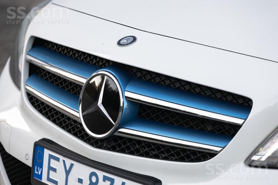 Balts Mercedes-Benz b-250 2015 Rīga, ar dzinēja tilpumu 0.00 L un nobraukumu 135 tūkst. km par 10750 €, foto 6 vietnē AUTOMOTO.COM.LV