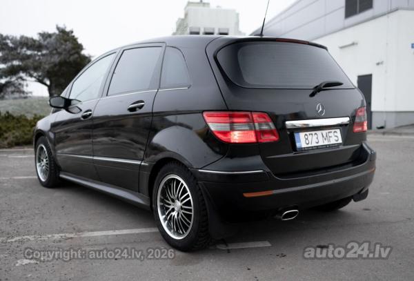 Melns Mercedes-Benz B-Class 2006 Tartu, ar dzinēja tilpumu 1.70 L un nobraukumu 168 tūkst. km par 2000 €, foto 6 vietnē AUTOMOTO.COM.LV