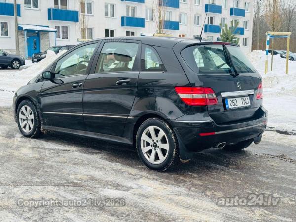 Melns Mercedes-Benz B-Class 2006 Tallina, ar dzinēja tilpumu 2.00 L un nobraukumu 272 tūkst. km par 1990 €, foto 3 vietnē AUTOMOTO.COM.LV