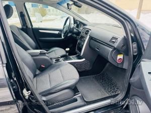 Melns Mercedes-Benz B-Class 2006 Tallina, ar dzinēja tilpumu 2.00 L un nobraukumu 272 tūkst. km par 1990 €, foto 11 vietnē AUTOMOTO.COM.LV