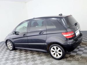 Melns Mercedes-Benz B-Class 2006 Tallina, ar dzinēja tilpumu 2.00 L un nobraukumu 369 tūkst. km par 999 €, foto 4 vietnē AUTOMOTO.COM.LV