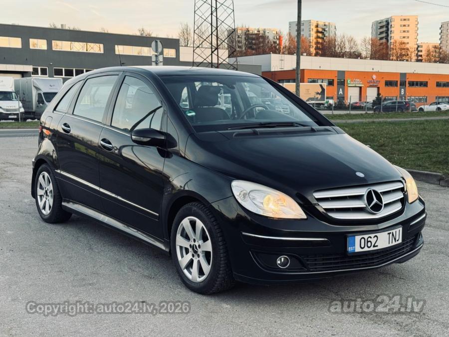 Melns Mercedes-Benz B-Class 2006 Tallina, ar dzinēja tilpumu 2.00 L un nobraukumu 272 tūkst. km par 1990 €, foto 1 vietnē AUTOMOTO.COM.LV
