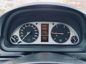 Melns Mercedes-Benz B-Class 2006 Tallina, ar dzinēja tilpumu 2.00 L un nobraukumu 272 tūkst. km par 1990 €, foto 15 vietnē AUTOMOTO.COM.LV