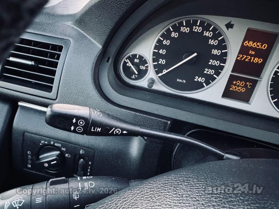 Melns Mercedes-Benz B-Class 2006 Tallina, ar dzinēja tilpumu 2.00 L un nobraukumu 272 tūkst. km par 1990 €, foto 16 vietnē AUTOMOTO.COM.LV