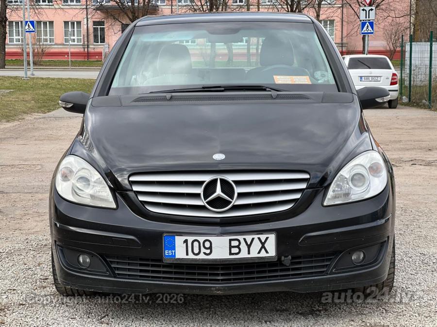 Black Mercedes-Benz B-Class 2007 in Narva, with an engine capacity of 2.00 L and mileage of 312 thousand km for 2499 €, photo 3 on AUTOMOTO.COM.LV