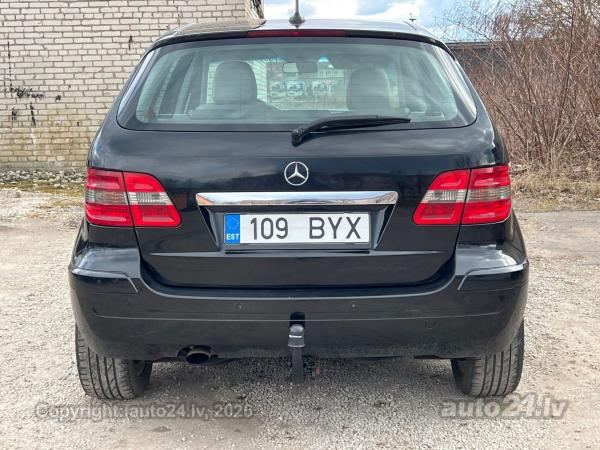 Melns Mercedes-Benz B-Class 2007 Narva, ar dzinēja tilpumu 2.00 L un nobraukumu 312 tūkst. km par 2499 €, foto 7 vietnē AUTOMOTO.COM.LV