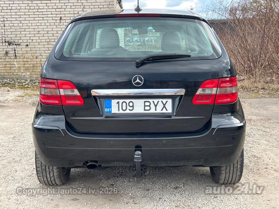Black Mercedes-Benz B-Class 2007 in Narva, with an engine capacity of 2.00 L and mileage of 312 thousand km for 2499 €, photo 8 on AUTOMOTO.COM.LV