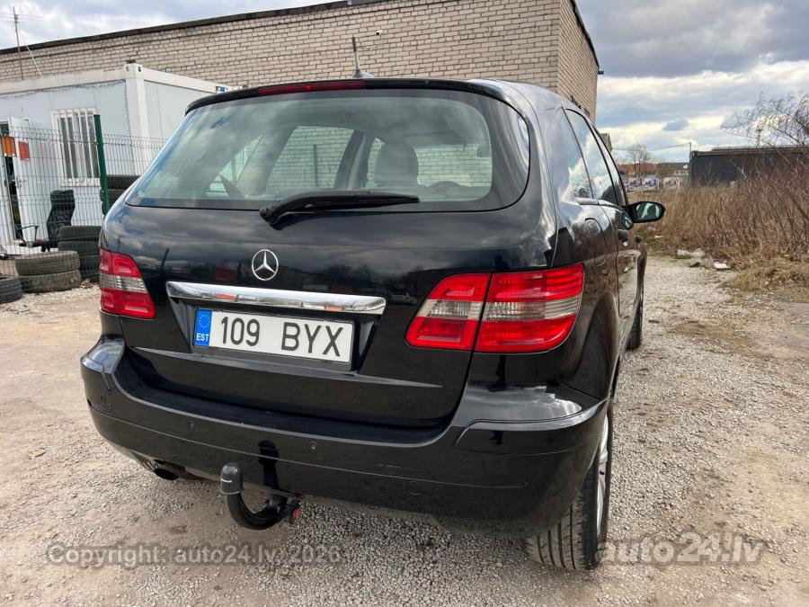 Black Mercedes-Benz B-Class 2007 in Narva, with an engine capacity of 2.00 L and mileage of 312 thousand km for 2499 €, photo 17 on AUTOMOTO.COM.LV