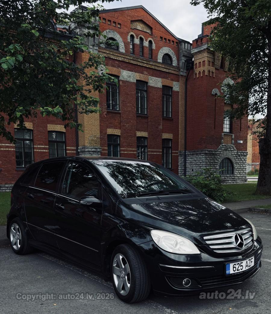 Melns Mercedes-Benz B-Class 2007 Tallina, ar dzinēja tilpumu 1.70 L un nobraukumu 165 tūkst. km par 3900 €, foto 4 vietnē AUTOMOTO.COM.LV