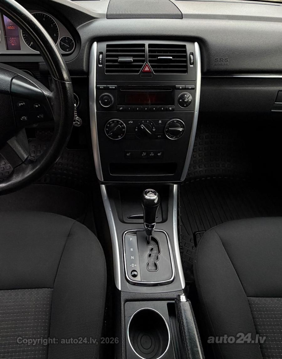 Melns Mercedes-Benz B-Class 2007 Tallina, ar dzinēja tilpumu 1.70 L un nobraukumu 165 tūkst. km par 3900 €, foto 12 vietnē AUTOMOTO.COM.LV