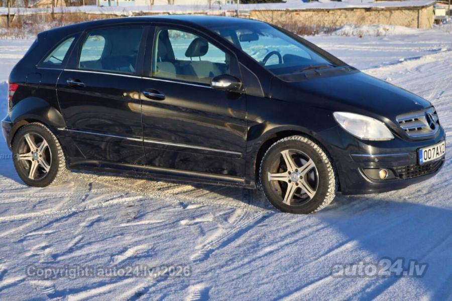 Melns Mercedes-Benz B-Class 2008 Kivieli, ar dzinēja tilpumu 2.00 L un nobraukumu 330 tūkst. km par 3900 €, foto 2 vietnē AUTOMOTO.COM.LV