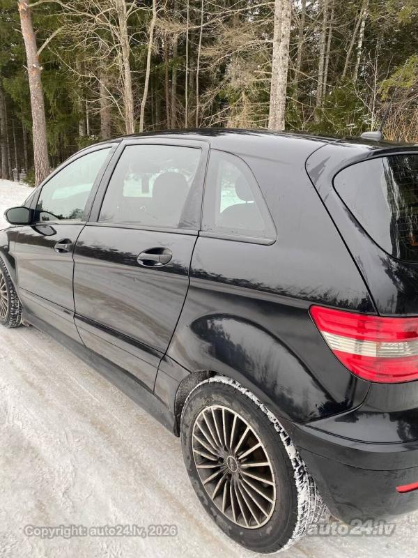 Black Mercedes-Benz B-Class 2008 in Tallinn, with an engine capacity of 2.00 L and mileage of 0 thousand km for 3600 €, photo 3 on AUTOMOTO.COM.LV