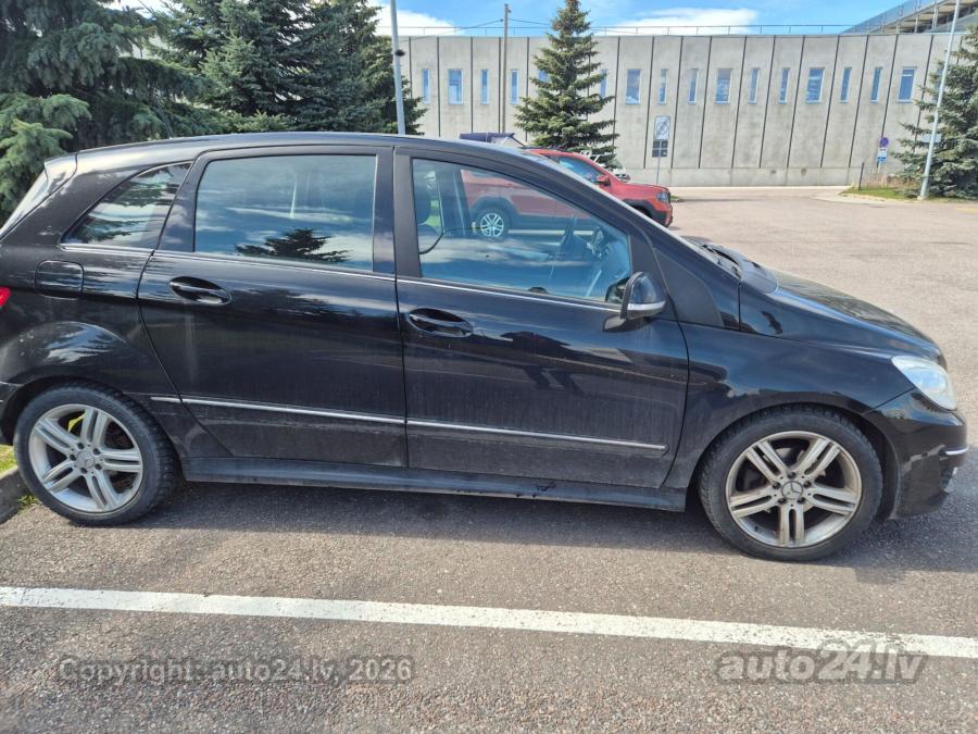 Black Mercedes-Benz B-Class 2009 in Tallinn, with an engine capacity of 2.00 L and mileage of 0 thousand km for 600 €, photo 3 on AUTOMOTO.COM.LV