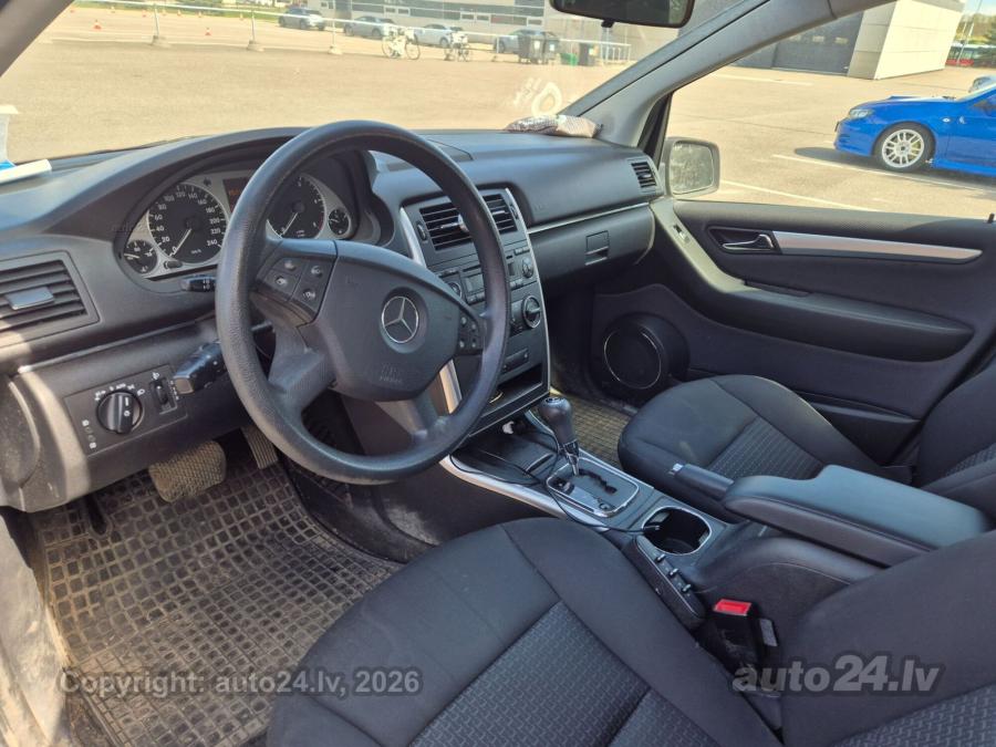 Black Mercedes-Benz B-Class 2009 in Tallinn, with an engine capacity of 2.00 L and mileage of 0 thousand km for 600 €, photo 5 on AUTOMOTO.COM.LV