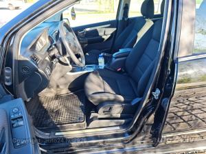 Melns Mercedes-Benz B-Class 2009 Tartu, ar dzinēja tilpumu 2.00 L un nobraukumu 237 tūkst. km par 3299 €, foto 22 vietnē AUTOMOTO.COM.LV