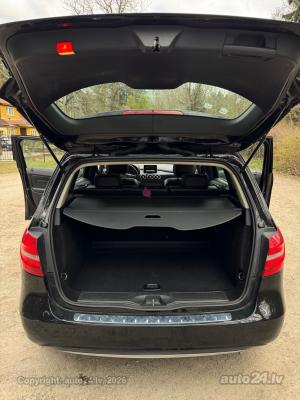 Black Mercedes-Benz B-Class 2015 in Tallinn, with an engine capacity of 1.90 L and mileage of 0 thousand km for 6500 €, photo 6 on AUTOMOTO.COM.LV