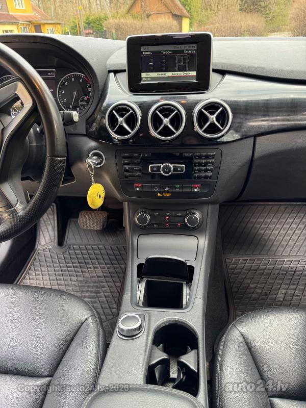 Melns Mercedes-Benz B-Class 2015 Tallina, ar dzinēja tilpumu 1.90 L un nobraukumu 0 tūkst. km par 6500 €, foto 6 vietnē AUTOMOTO.COM.LV