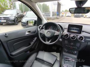 Melns Mercedes-Benz B-Class 2017 Tartu, ar dzinēja tilpumu 2.10 L un nobraukumu 150 tūkst. km par 12999 €, foto 7 vietnē AUTOMOTO.COM.LV
